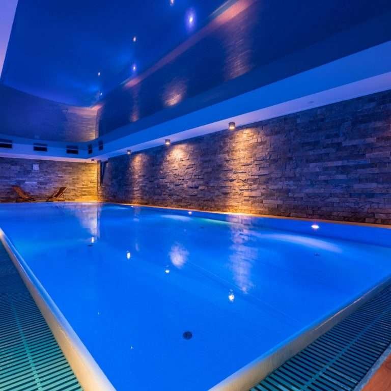 Basement Swimming Pool | 0333 7722 887 - Luxpool